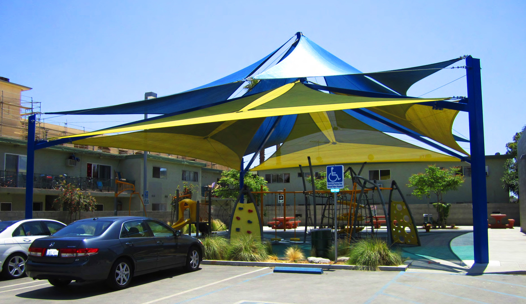 Andres & Maria Cardenas Recreation Center – USA Shade Andres & Maria Cardenas Recreation Center – USA Shade
