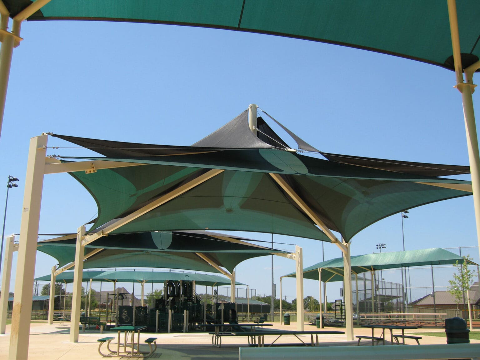 Super Span Pyramid Multi-Level Multi-Panel – USA Shade