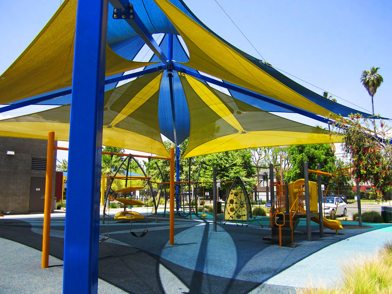 Andres & Maria Cardenas Recreation Center – USA Shade Andres & Maria Cardenas Recreation Center – USA Shade